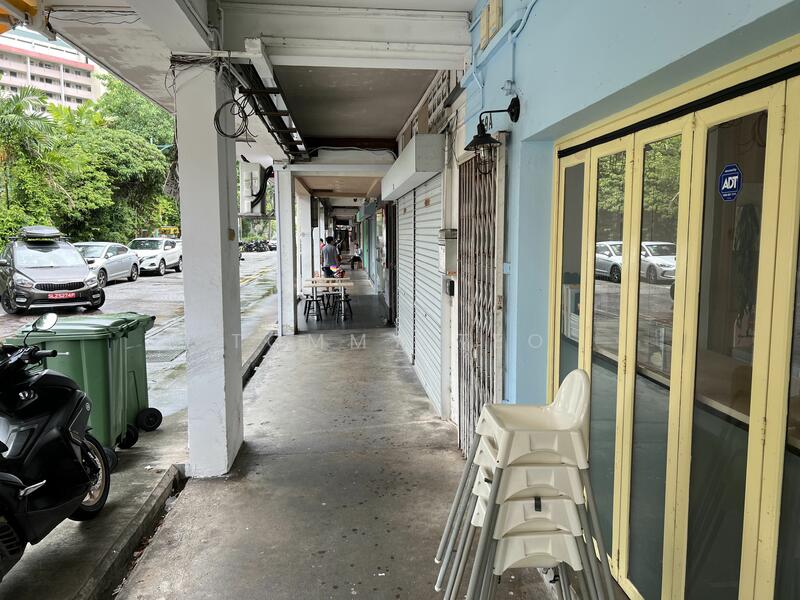 Rarely Available High Rental Yield First storey F&B Cafe with prominent ...