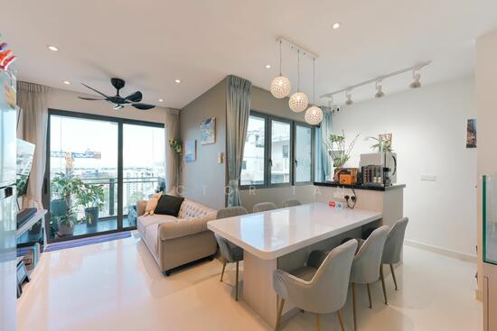 Urban Vista Condominium For Sale at S$ 1,870,000 | PropertyGuru Singapore