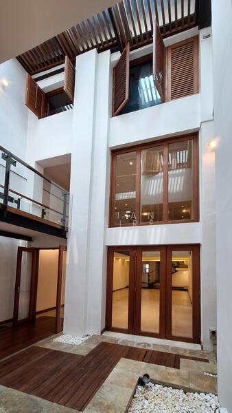 Rare Emerald Hill Conservation House (Fully Renovated) For Sale ...