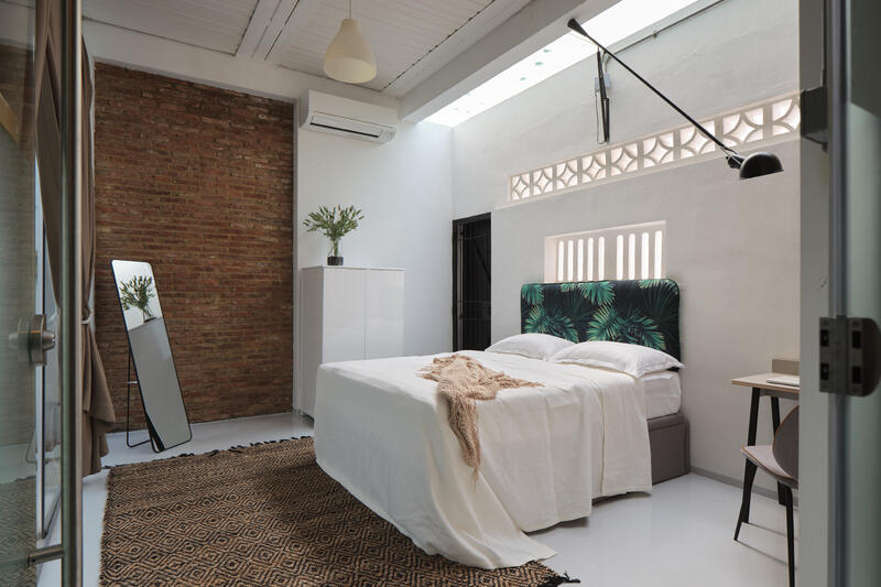 Studio & One-Bedroom Loft Walk-Up Apartment Shophouse Condo Flat Landed ...