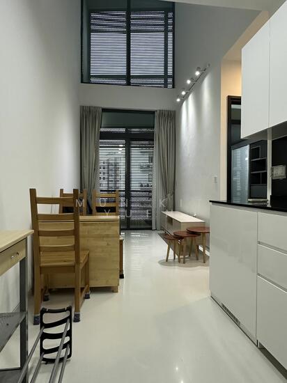 Robin Suites Apartment For Sale at S$ 1,680,000 | PropertyGuru Singapore