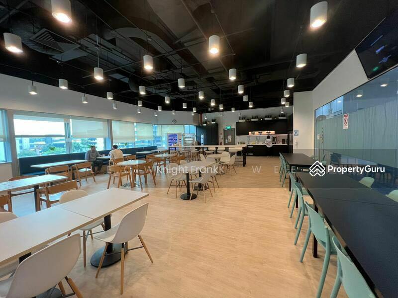 Former Google office with shuttle bus / gym / futsal / foodcourt ...