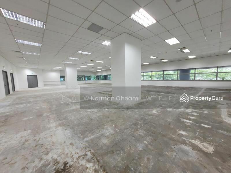 Former Google office with shuttle bus / gym / futsal / foodcourt ...