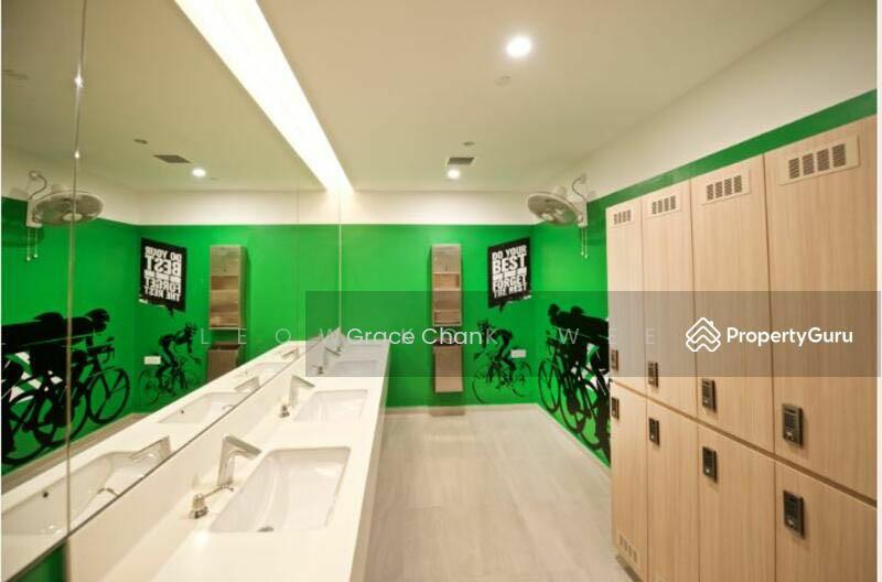 Former Google office with shuttle bus / gym / futsal / foodcourt ...