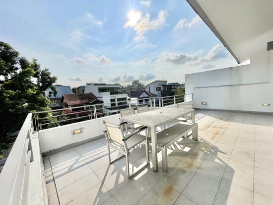 Jalan Jambu mawar Bukit Timah Binjai Park D21 Sian Tuan King Albert Park MRT Semi-Detached House ...