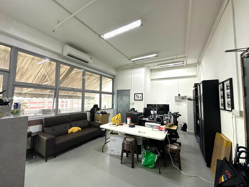 16 Commercial Properties for Sale in First Centre | CommercialGuru ...