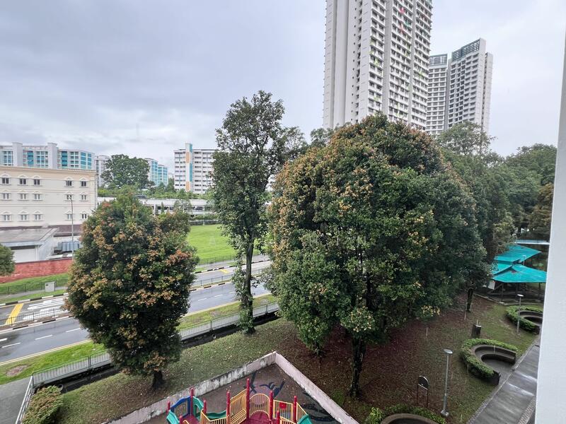 1,056 or HDB 3 Room Flats for Sale in Singapore | PropertyGuru Singapore