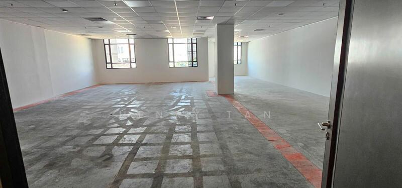 CPF Tampines Building, 1 Tampines Central 5, 886 sqft, Office For Rent ...