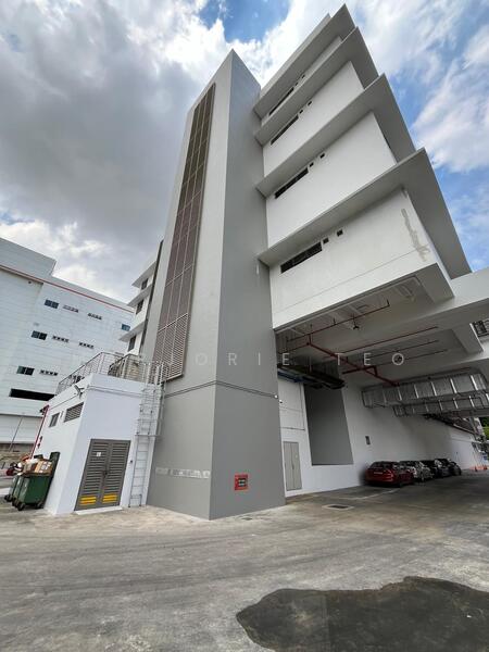 500A 3ph B1 Hi-spec Factory 23400sf ceiling 6m Floor load 10kN ...