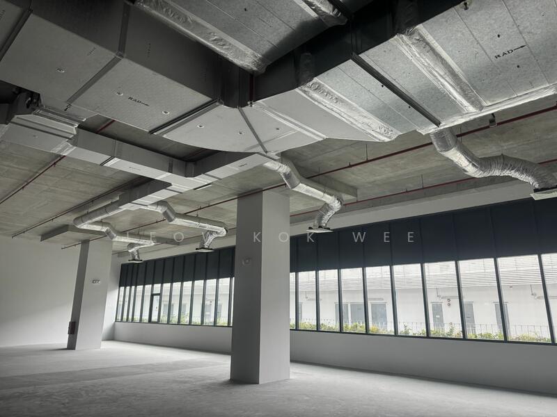 5m high tech office 6 mins to mrt with lounge / gym / / link to mrt ...