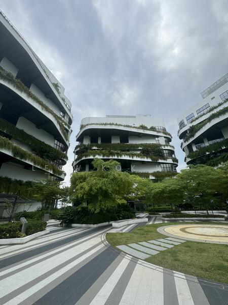 5m high tech office 6 mins to mrt with lounge / gym / / link to mrt ...