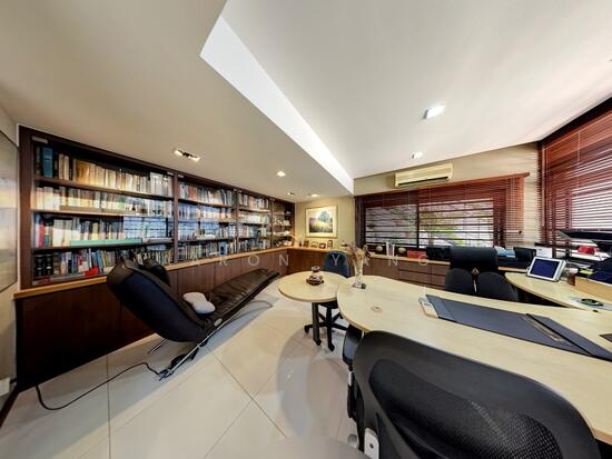 LANDEDLOBANG: Kembangan Estate Semi-D. 2-Storey plus Basement Semi ...