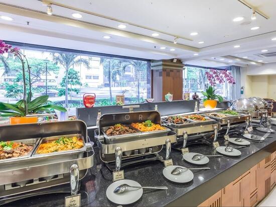 Queen Street, , 5,400 sqft, Food & Beverage For Rent, by Victor The ...