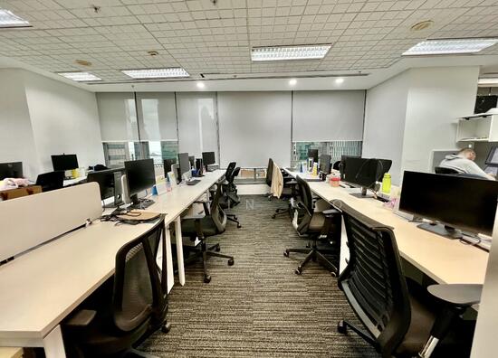 RAFFLES PLACE MRT - Fully Fitted Office Space For Lease With Lift Lobby ...