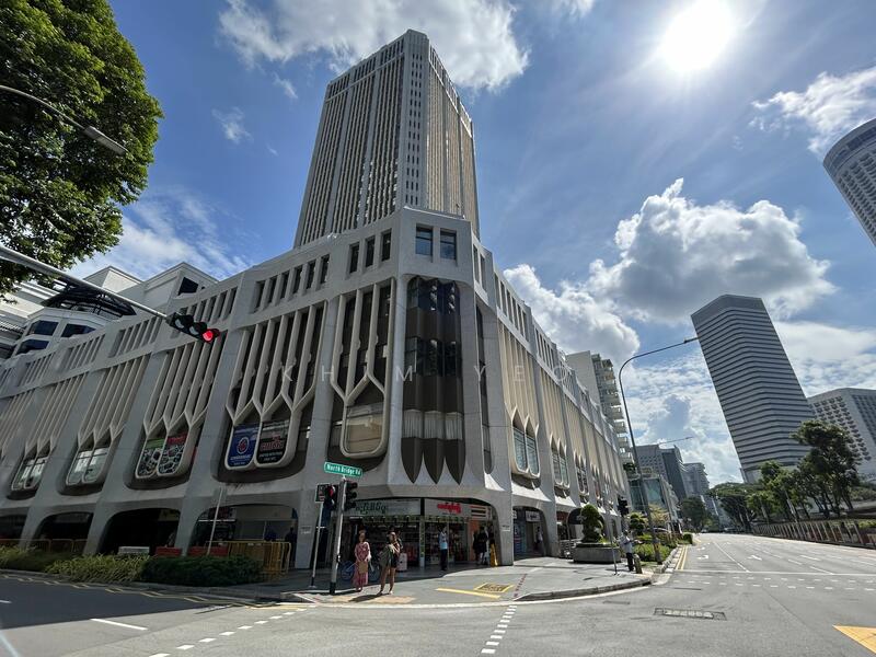 Peninsula Plaza, 111 North Bridge Road, 334 sqft, Mall Shop For Sale ...