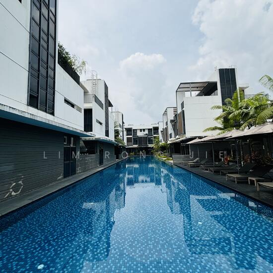 Cluster House w Lift @ Sunrise Terrace for Sale Cluster House For Sale ...