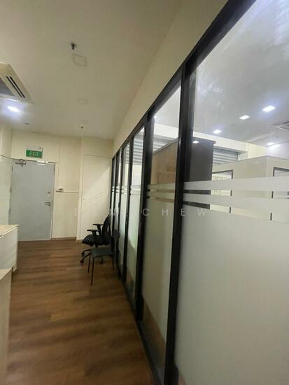 Tradehub 21, 18 Boon Lay Way, 130 sqft, Light Industrial (B1) For Rent ...