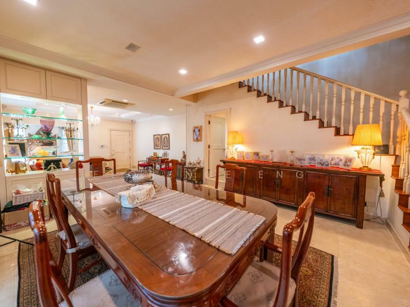 Charming Semi Detach Newton Semi-Detached House For Sale at S ...