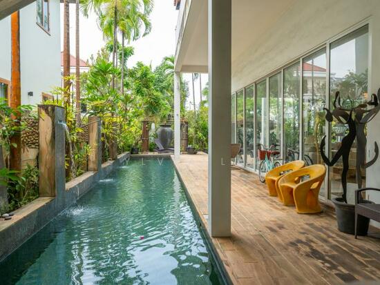 D15 Magnificent Detached With Pool At Woo Mon Chew Detached House For ...