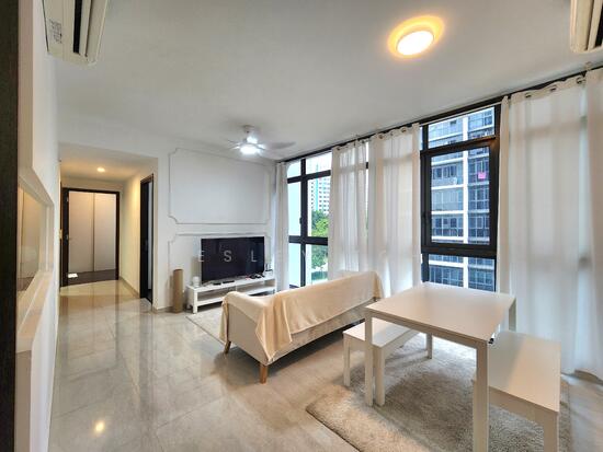 Symphony Suites Condominium For Sale at S$ 1,220,000 | PropertyGuru ...