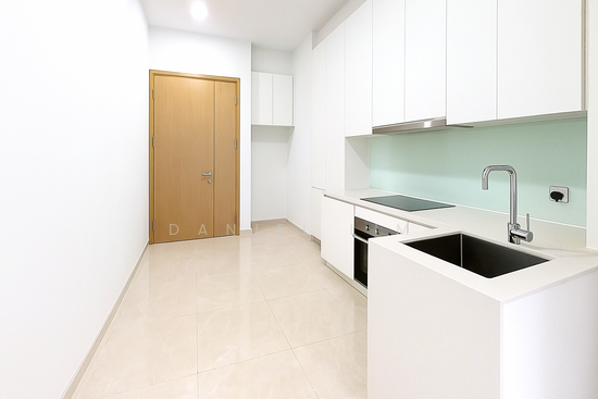 Kingsford Hillview Peak Condominium For Sale at S$ 799,800 ...