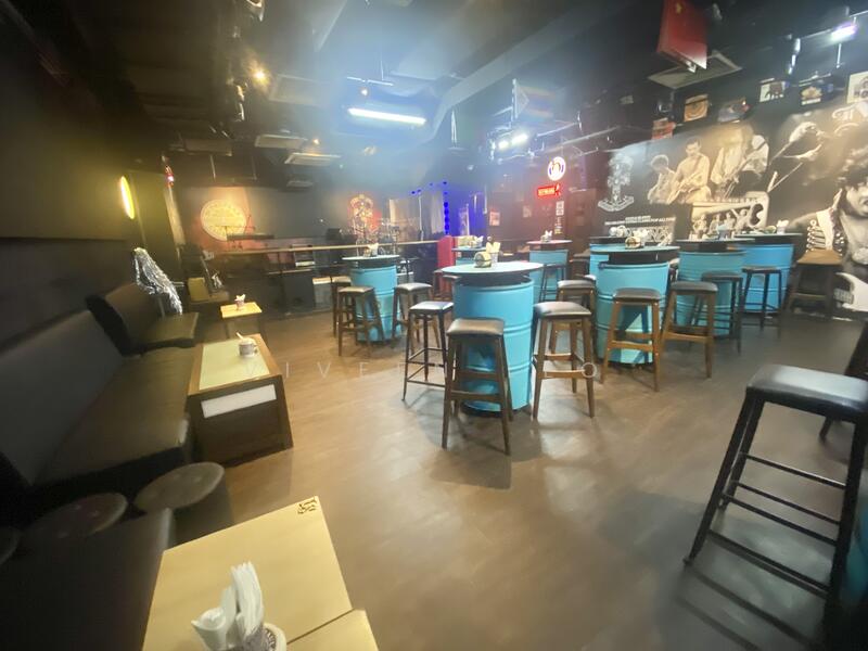 BISTRO BAR AND LIVE ENTERTAINMENT FOR TAKEOVER AT BUGIS, Rochor Canal ...