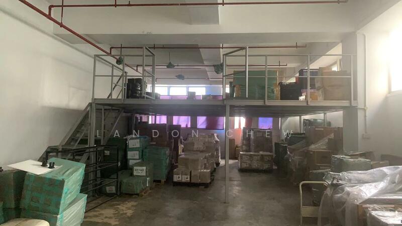 Lip Hing Industrial Building, 3 Pemimpin Drive, 1388 sqft, Light ...