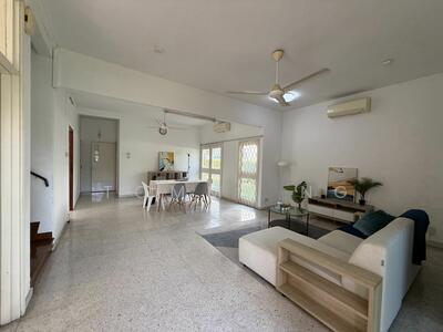 Sunset Way Houses for Sale: 250 Listings