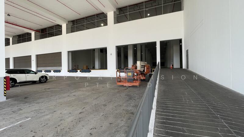 40000sqft Ramp Up Warehouse Tuas / Gul Logistics Last Miles FMCG ...