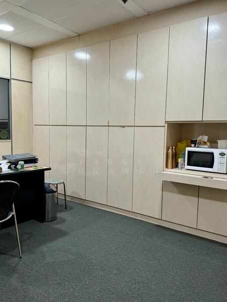 Peninsula Plaza, 111 North Bridge Road, 334 sqft, Other Retail For Sale ...