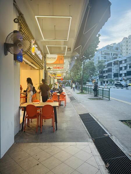 Ground floor single storey private shophouse F&B unit for rent, River ...