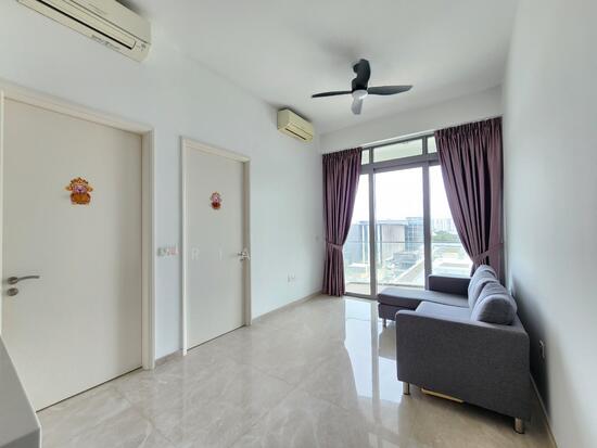 Kingsford Hillview Peak Condominium For Sale at S$ 800,000 ...