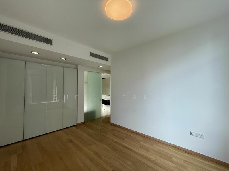 Martin Place Residences Condominium For Sale at S$ 2,880,000 ...