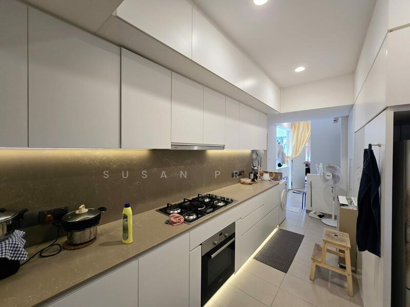 CLEMENTI PARK HIGH FLOOR BEST VIEW WITH LIFT Condominium For Sale at S ...