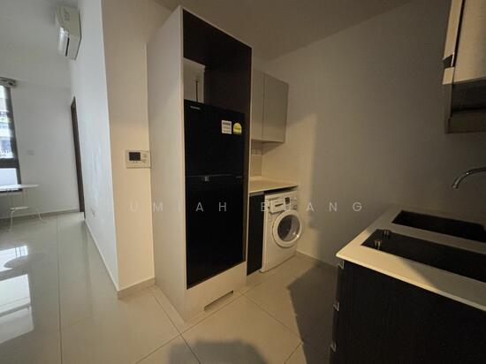 Suites 28 Apartment For Sale at S$ 760,000 | PropertyGuru Singapore