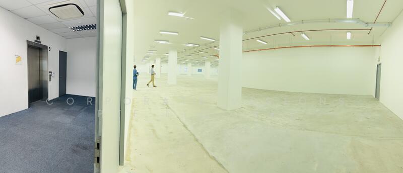 SEMI FITTED BUSINESS SPACE. Exclusive Floorplate Washroom attached ...