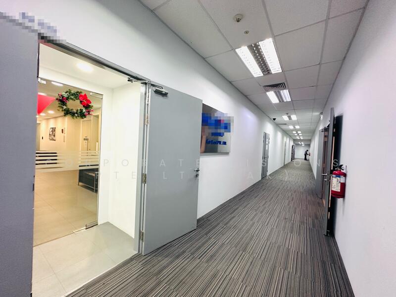 SEMI FITTED BUSINESS SPACE. Exclusive Floorplate Washroom attached ...