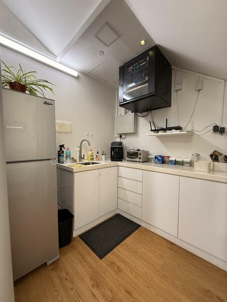 One Commonwealth, 1 Commonwealth Lane, 1,636 sqft, Light Industrial (B1 ...