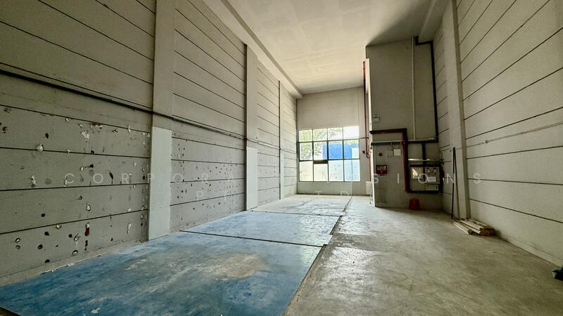 Toh Guan 6200sqft Ideal for Car Workshop / Tires / Car Accessories Enterprise Hub, , 6200 sqft ...