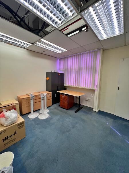 Citilink Warehouse Complex, 102F Pasir Panjang Road, 1884 sqft, Light ...