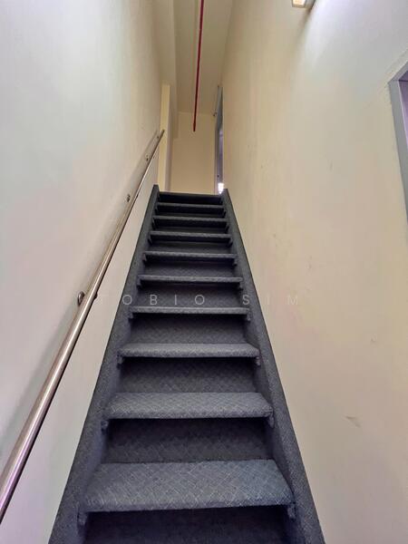 Citilink Warehouse Complex, 102F Pasir Panjang Road, 1884 sqft, Light ...