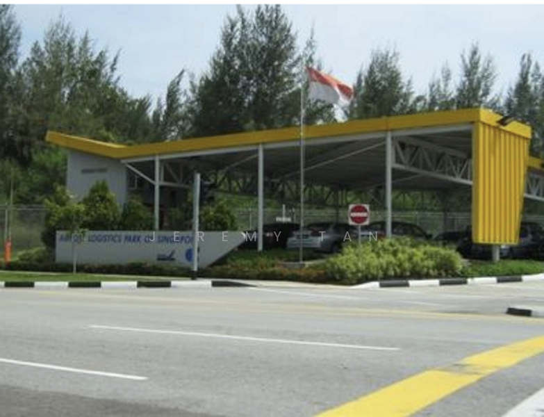2 Commercial Properties for Rent - Changi Duty Free Airport Singapore ...