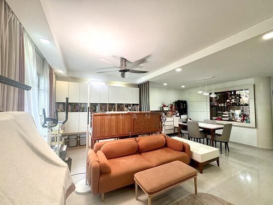 389 Bukit Batok West Avenue 5 HDB Flat For Sale at S$ 720,000 | PropertyGuru Singapore