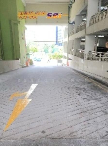 Ramp-up 8m to 12m ceiling at Pasir Panjang 40ft container accessible ...
