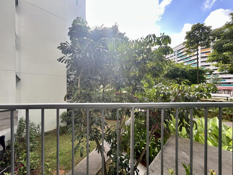 Eight Courtyards Condominium For Sale at S$ 1,280,000 | PropertyGuru ...