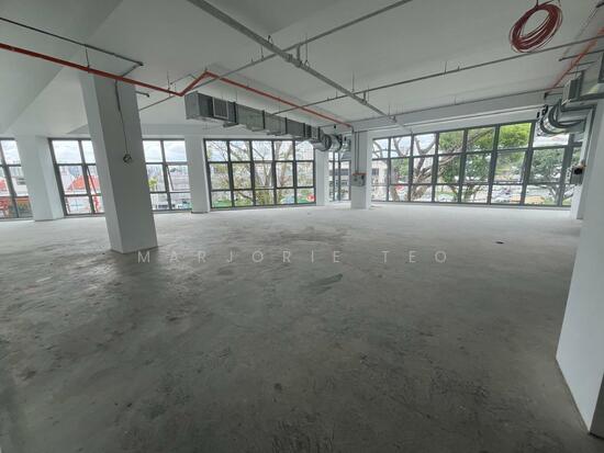 D13 Macpherson's B1 Industrial space size 2400sf with Full-length Glass ...