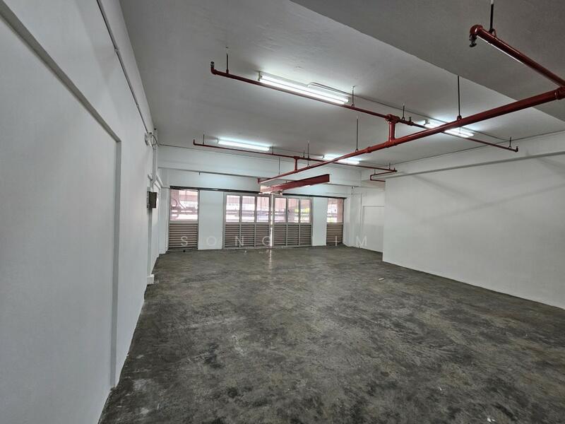 Kb Industrial Building, 10 Kaki Bukit Road 1, 5,048 sqft, Factory ...