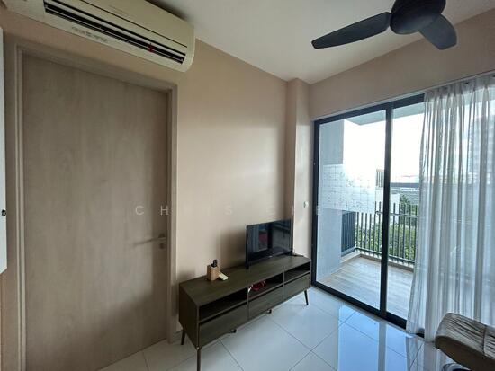J Gateway, 2 Gateway Drive, 1 Bedroom, 474 sqft, Condominium For Rent ...