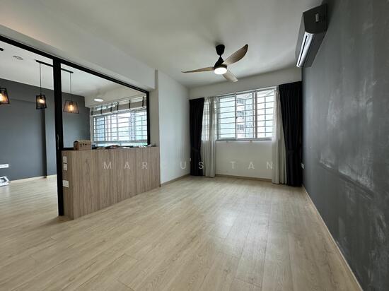 185B Marsiling Greenview, 185B Woodlands Street 13, 2 Bedrooms, 732 ...