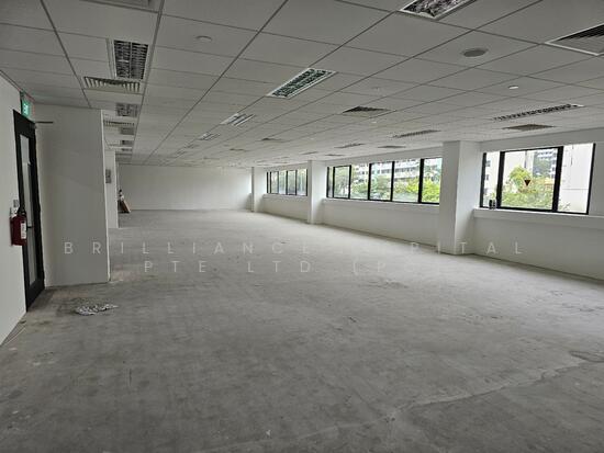 CES Centre, 171 Chin Swee Road, 635 sqft, Office For Rent, by PAULINE ...